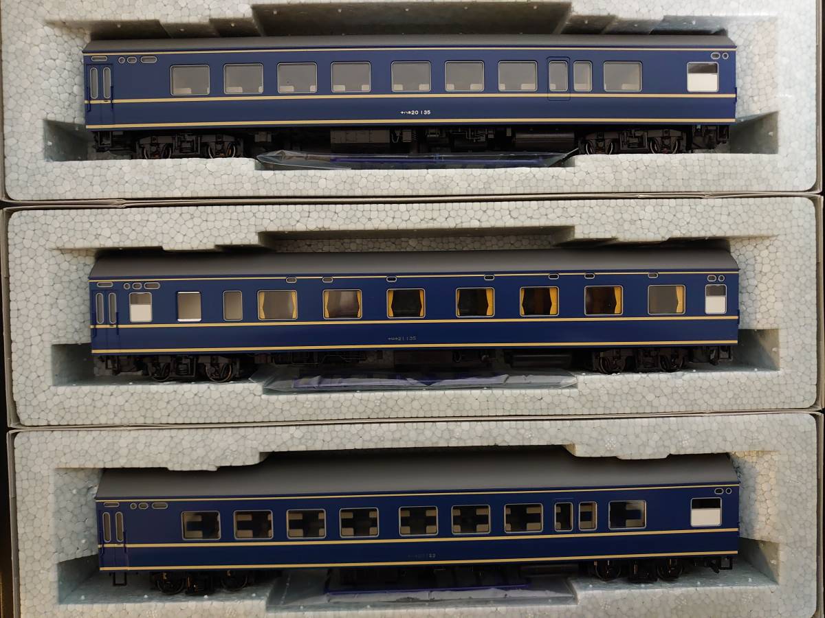 KATO 1-303 EF65 500番代 特急色 527号機 & 20系客車 3-504 1-517 1-519 & 貨物車両 1-821 ...