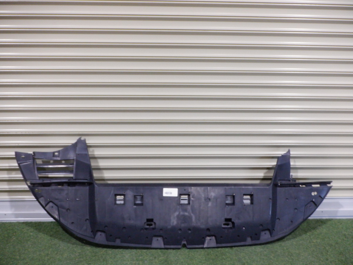 プジョー純正 プジョー 308 GT T9YH01 T9WH01 T9系 後期 フロントバンパー 用 下部分 アンダーカバー アンダーパネル ...