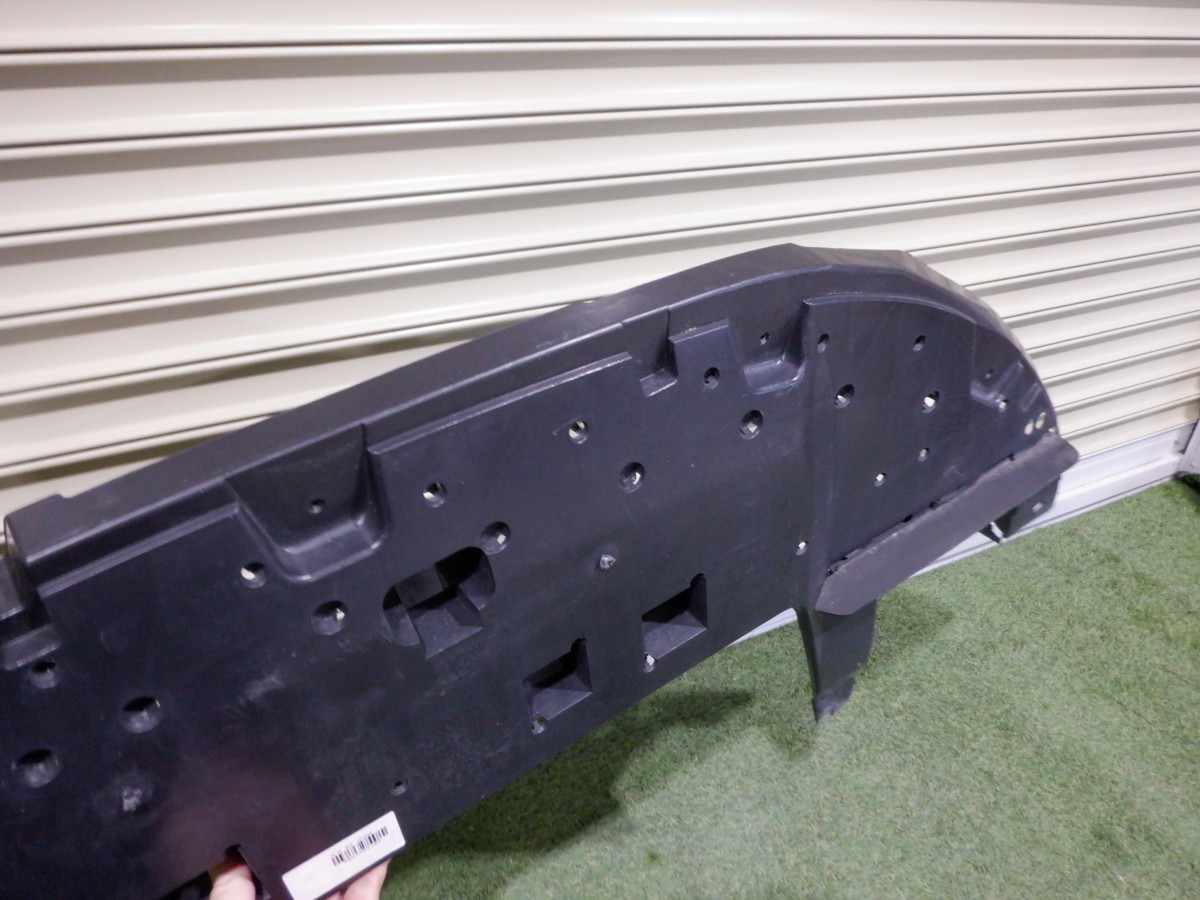 プジョー純正 プジョー 308 GT T9YH01 T9WH01 T9系 後期 フロントバンパー 用 下部分 アンダーカバー アンダーパネル ...