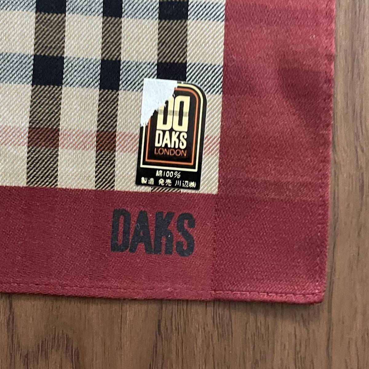 DAKS ダックス ハンカチ 紳士用 メンズ チェック柄 約46㎝×約46.5㎝ 綿100%(男性用)｜売買されたオークション情報、yahooの商品情報をアーカイブ公開 - オークファン ...