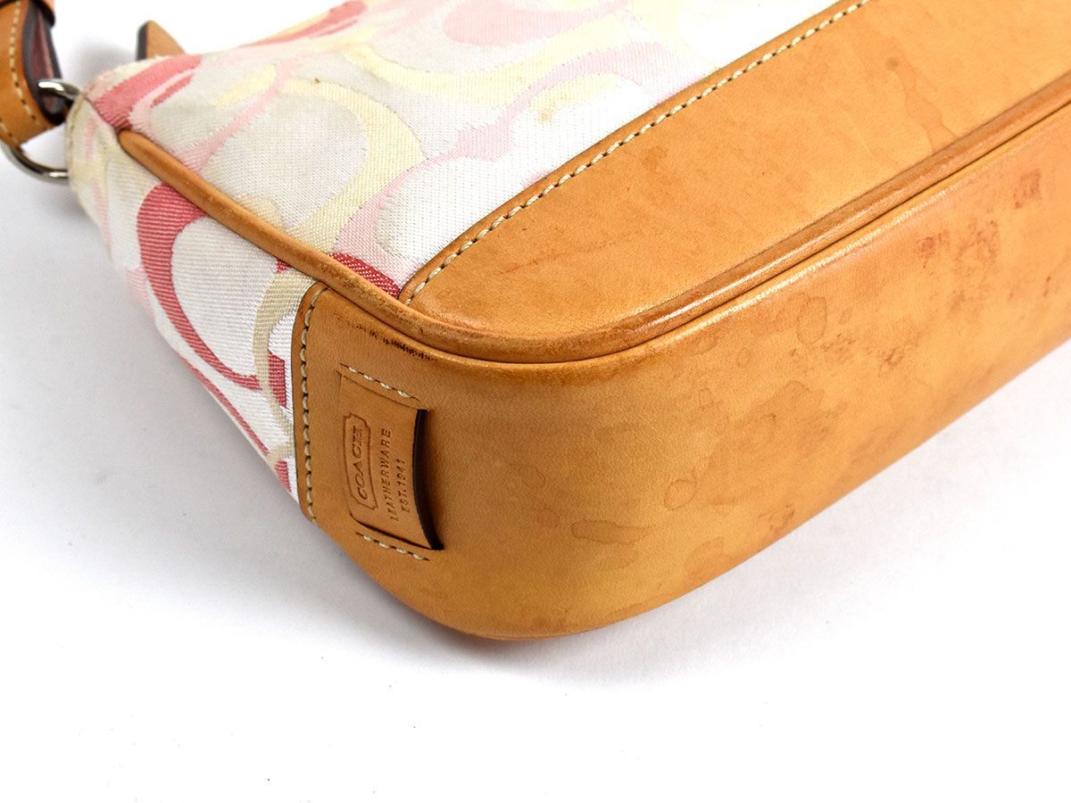 130428 COACH コーチ オプティック シグネチャー アクセサリーポーチ 7027 サテン キャンバス レザー ホワイト ピンク ...