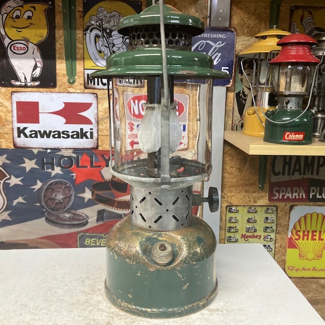 激シブ 燃焼良好 軍仕様 ミリタリー 1946年 コールマン Coleman 220C ランタン(ホワイトガソリンランタン)｜売買された ...