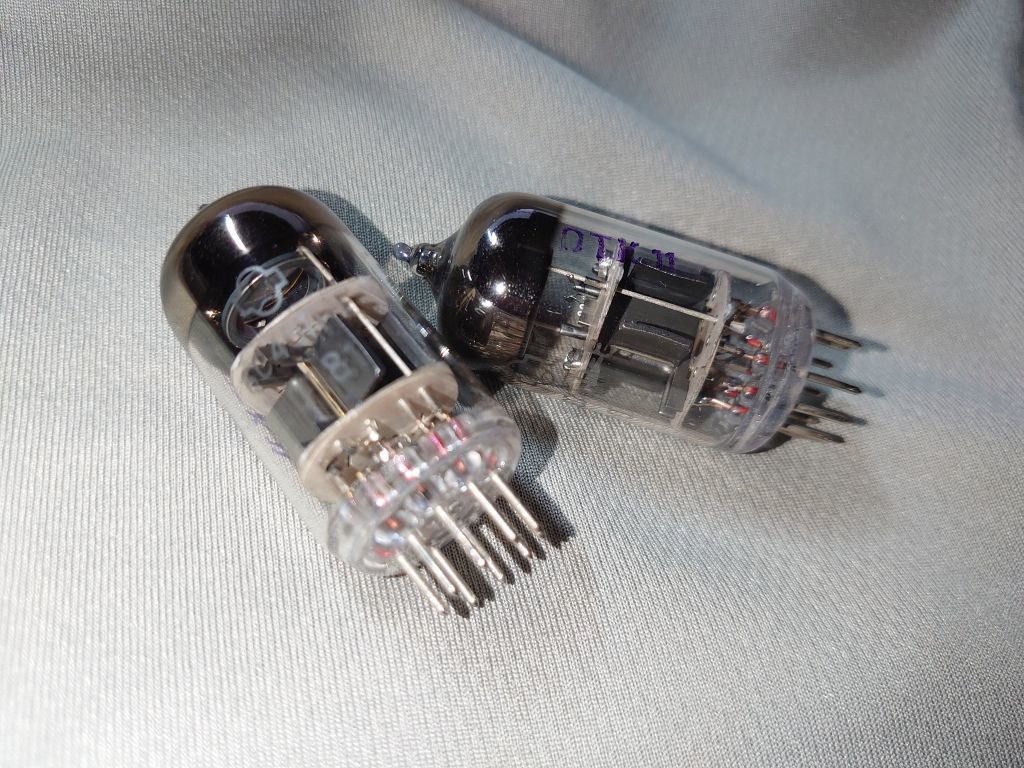 ソビエト製6C45 EC8020/3A167M WE437A互換 類似ハイμ管 2本 B(真空管)｜売買されたオークション情報、yahooの ...