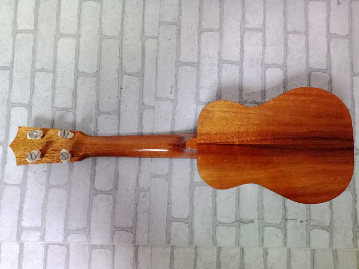 ソプラノウクレレ KAMAKA UKULELE Handcrafted Since 1916 カマカ ウクレレ ハワイ ソフトケース付き(本体 ...