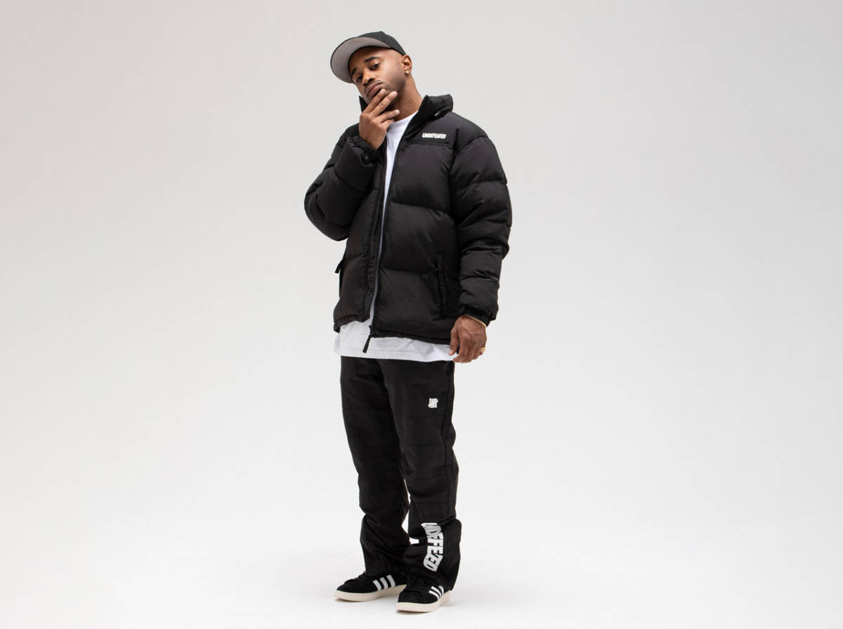 XL 21HO UNDEFEATED OUTDOOR PUFFER JACKET Black アンディフィーテッド パファー ジャケット ...