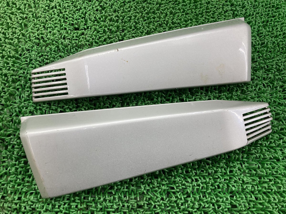 GSX250Sカタナ サイドカバー 左右 銀 94441-49300/94451-49300 スズキ 純正 バイク 部品 GJ76A ...