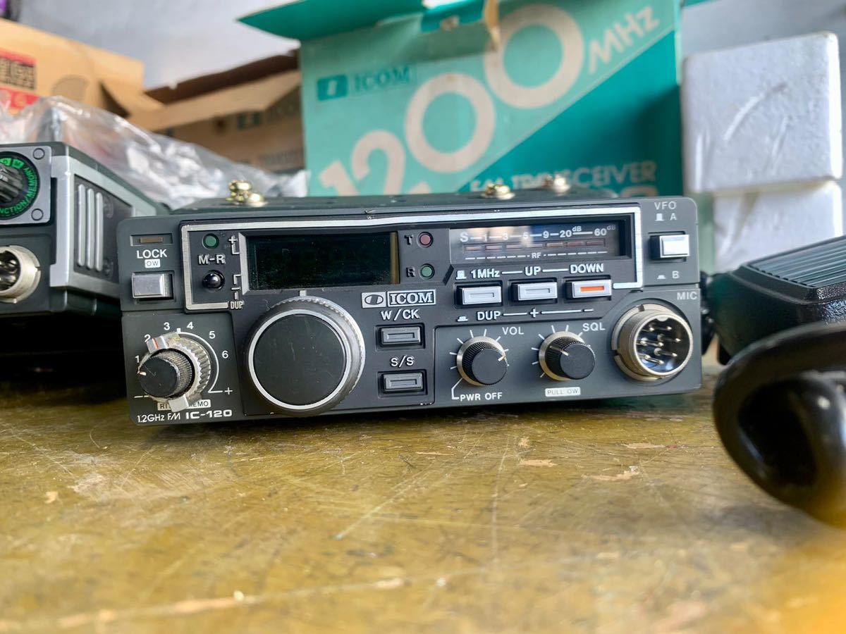 ICOM トランシーバー IC-370A IC-120(ハンディ)｜売買されたオークション情報、yahooの商品情報をアーカイブ公開 - オークファン（aucfan.com）
