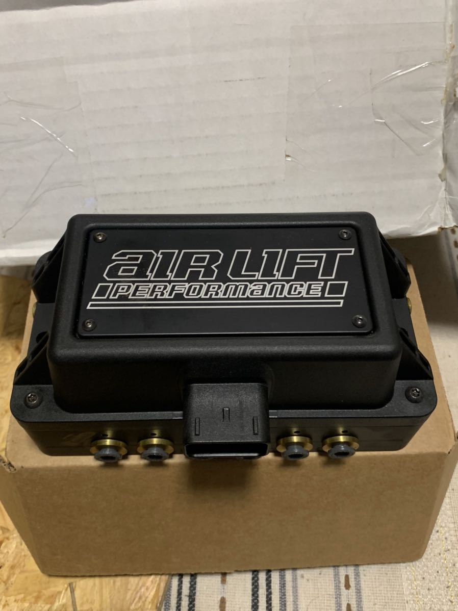 ジャンク品 AIR LIFT 3H 3P エアリフト エアマネジメント(サスペンション)｜売買されたオークション情報、yahooの商品情報を ...