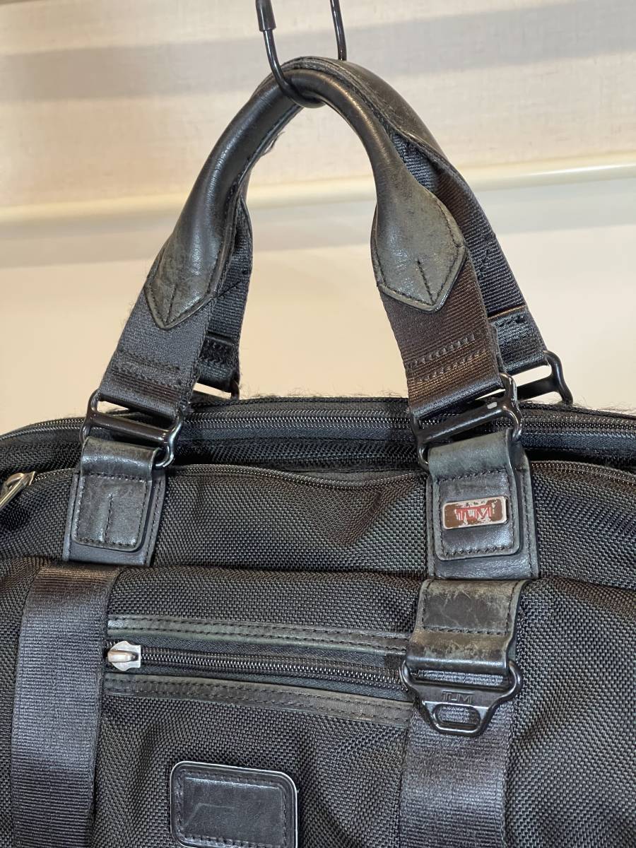 TUMI トゥミ ビジネスバッグ 22634DH 色褪せ 毛羽立ち等有り(ブリーフケース、書類かばん)｜売買されたオークション情報、yahooの商品情報をアーカイブ公開 - オークファン ...