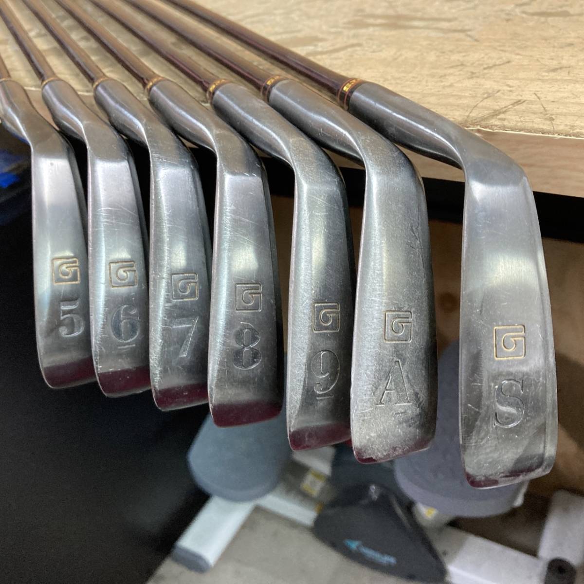 3-823 ROOTS ルーツゴルフ ゴーセン GAVUN アーメット 100 アイアン FLEX-L レディース 7本セット 5〜9/A/S ...