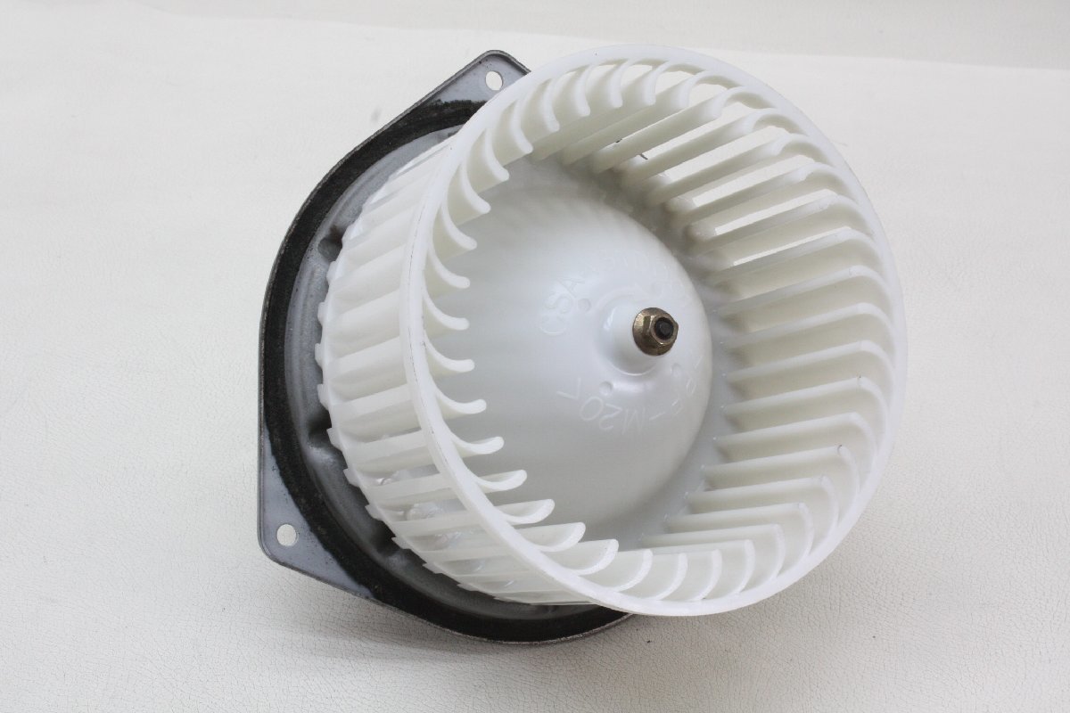 U71V クリッパーバン DX H17年式 88715km 3G83 3AT 2WDヒーターブロアモーター ヒーターモーター マニュアルエアコン(日産用)｜売買されたオークション情報 ...