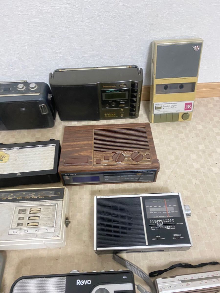 ポータブルラジオ カセットプレーヤーSONY Panasonic Rx-m50 rf-u99 icf-24 tr-910 tf-1100 rf ...