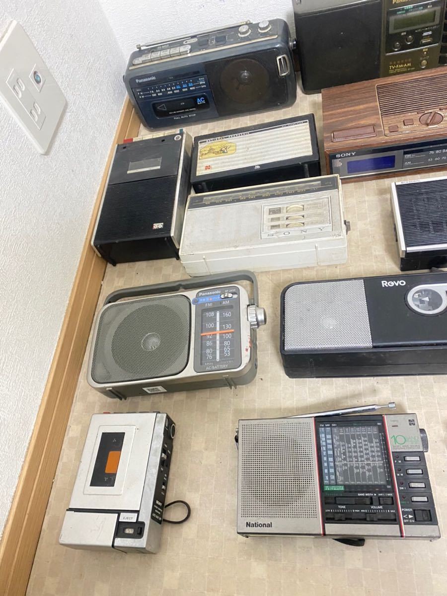 ポータブルラジオ カセットプレーヤーSONY Panasonic Rx-m50 rf-u99 icf-24 tr-910 tf-1100 rf ...