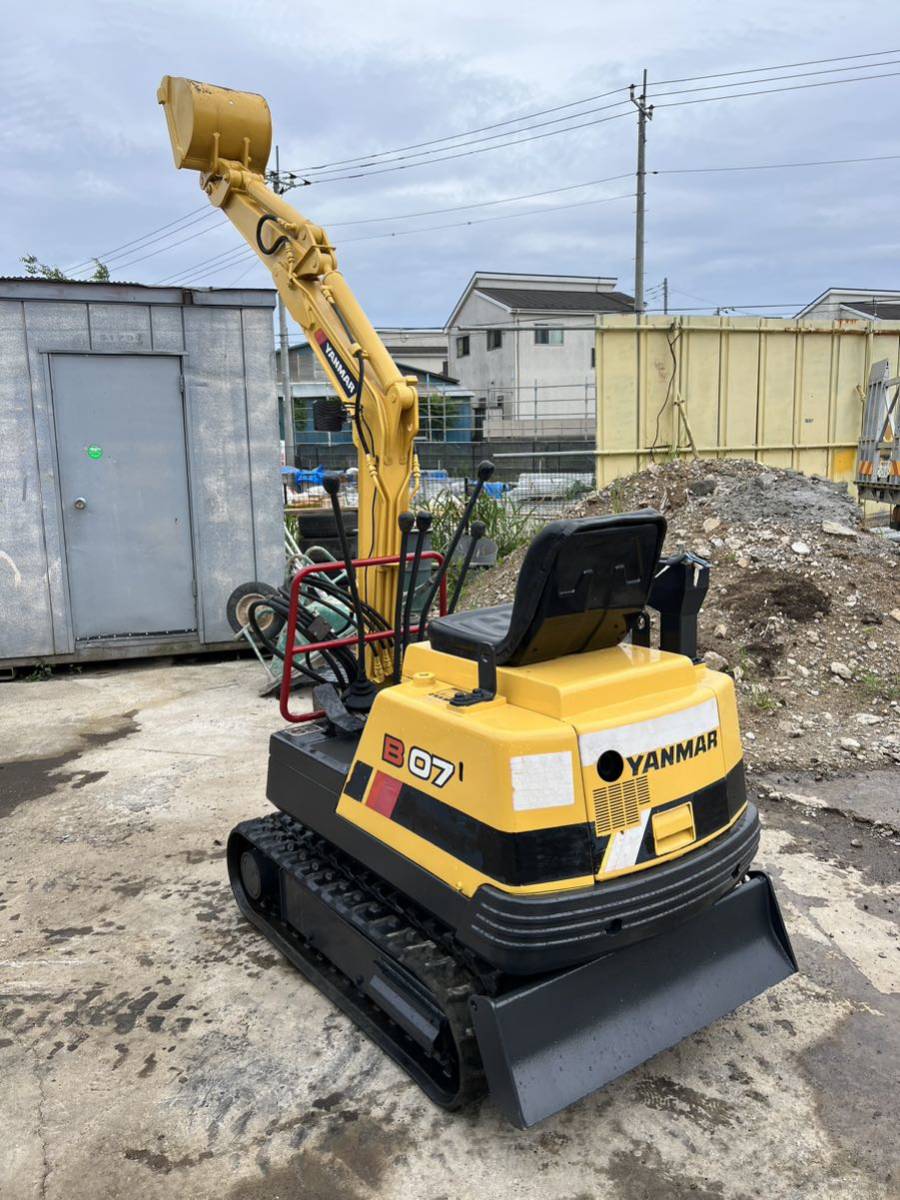 ヤンマー B07 ミニユンボ 油圧ショベル YANMAR B07 アワーメーター 1028時間 ディーゼル LEDライト(建設機械、重機 ...