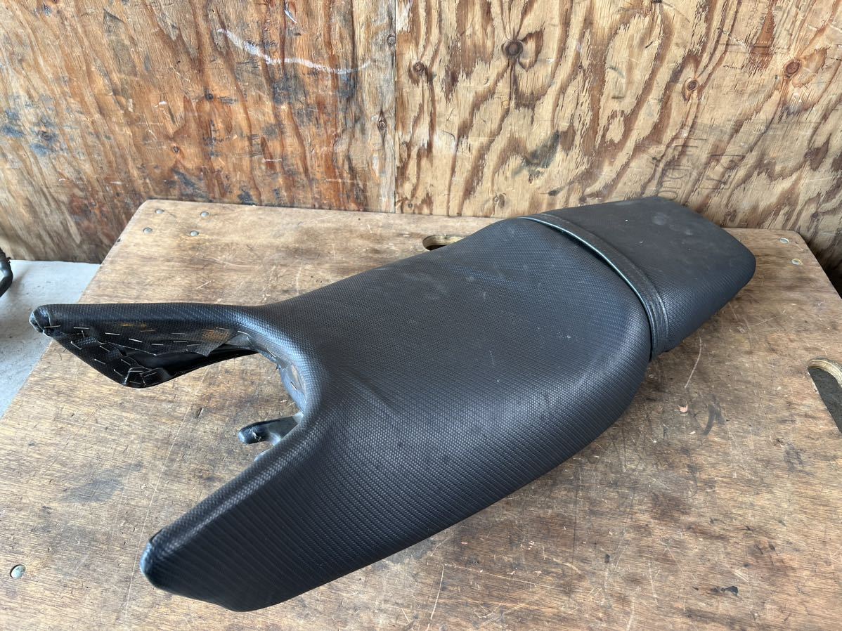 ホンダ ブロス400 NC25 純正メインシート レストアベース 初期型 当時物 650(純正品)｜売買されたオークション情報、yahooの ...