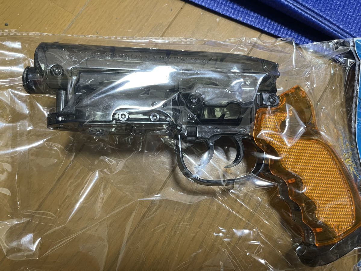 ELFIN KNIGHTS Fullcock製の高木式弐0壱九年式 爆水拳銃 M2019 ブラスター クリアブラック カラー 水鉄砲(水鉄砲 ...