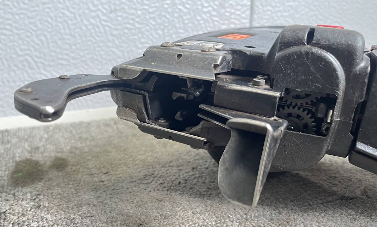 MAX マックス 14.4V 鉄筋結束機 RB-610T バッテリー2個 4.0Ah 充電器 ケース付 リバータイア/リバータイヤ ツイン ...