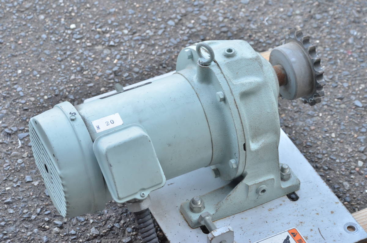 日立トップランナーギヤモータ GP32-150-30 1.5kW 1/30 2馬力(電動工具)｜売買されたオークション情報、yahooの商品 ...