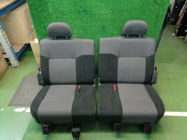 日産 NV350 キャラバン E26 プレミアムGX リアシート セカンドシート 2列目シート 個人宅配送不可 2023.6.29.HT.5-1F 23060671(日産用)｜売買された ...