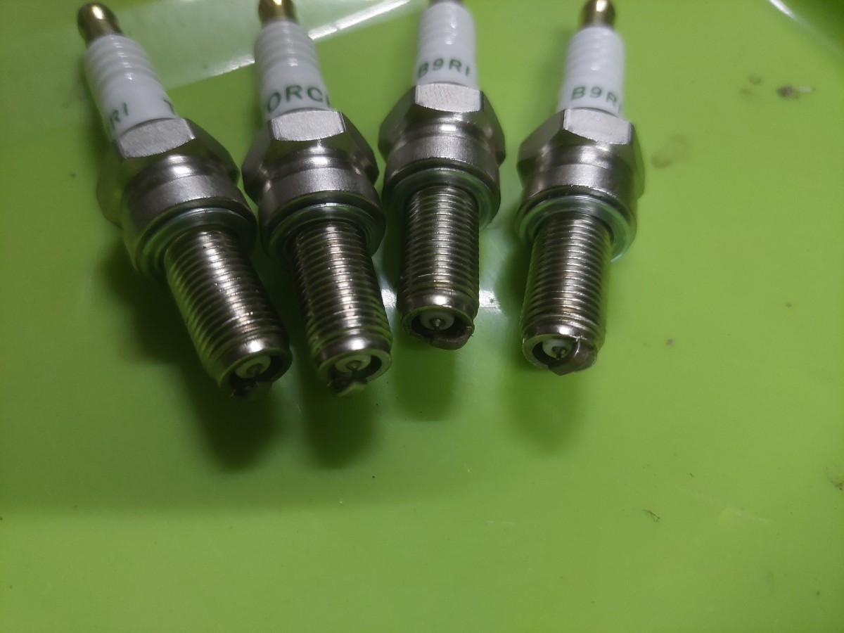 TORCH 4個 イリジウム スパークプラグ B9RI 分離形 NGK CR9EIX CR9EK CR8EK CR9EVX CR9E ...