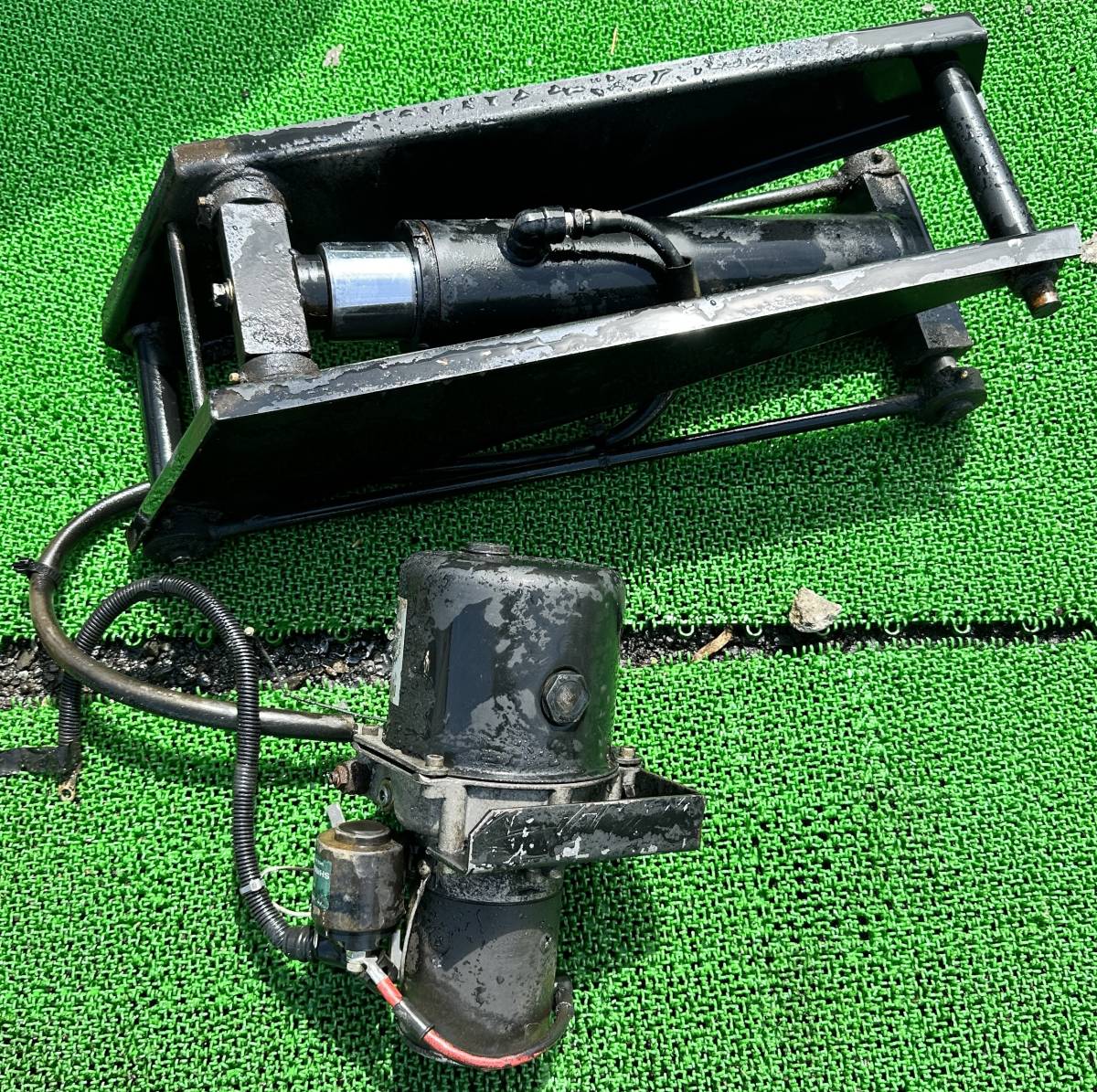 SIMADZU 島津 KS4 サンバー トラック ダンプ ホイスト ポンプ 400-50554-65 400-50555-53 実働外し(その ...