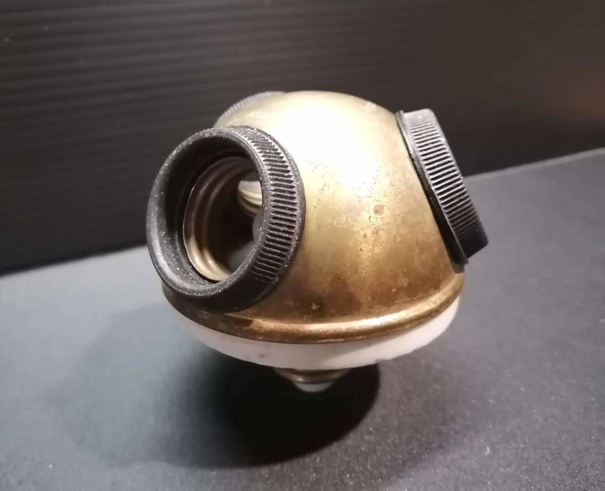 アンティーク Benjamin socket 1900 年代 3灯 電球ベンジャミン クラスター ライト ソケット アダプター ランプ(照明)｜売買されたオークション情報、yahooの商品情報 ...