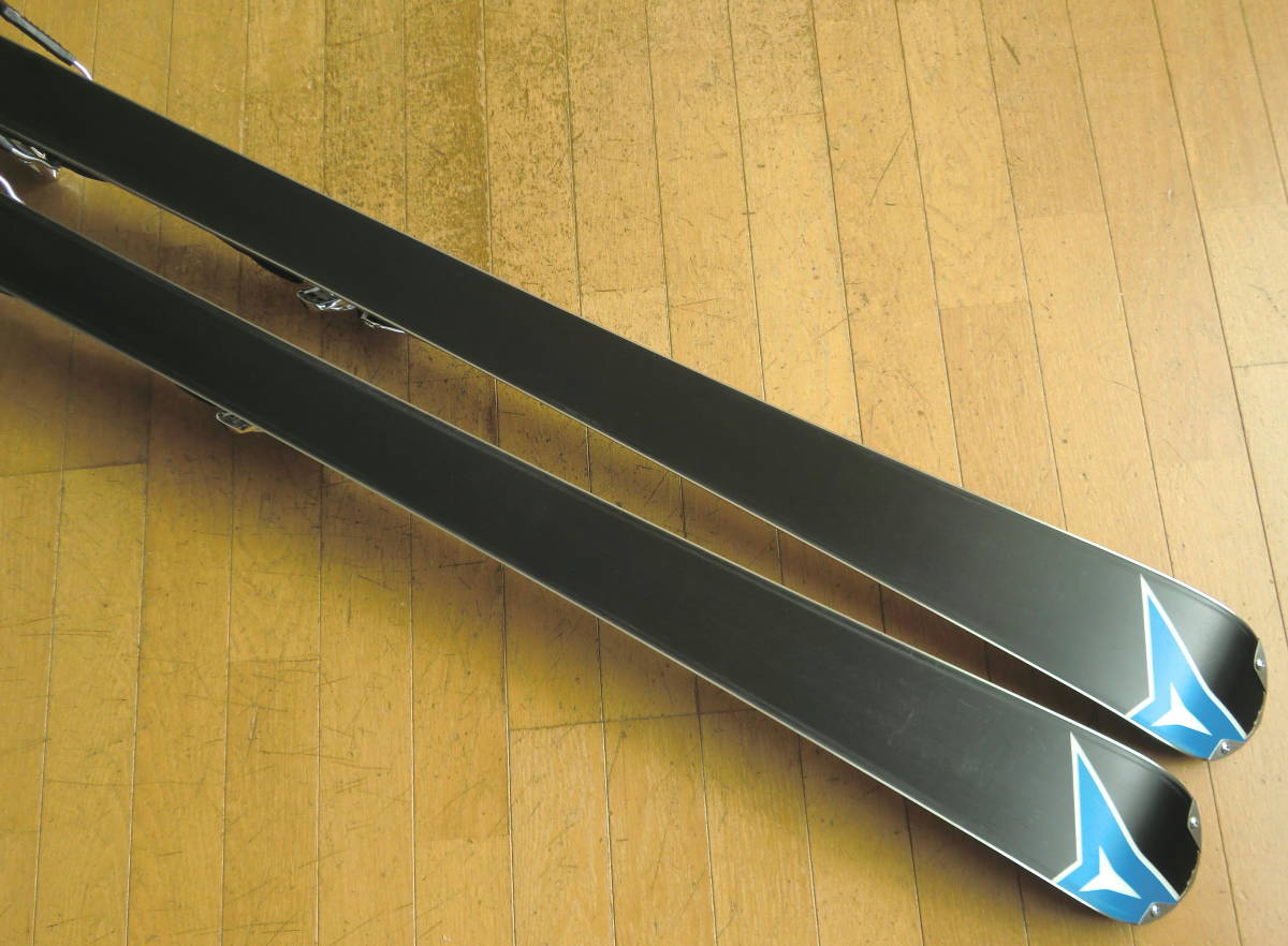 最終特価 アトミック/ATOMIC D2 DEMO TYPE-A 169cm 調整ビン付 WAX済(デモ)｜売買されたオークション情報 ...