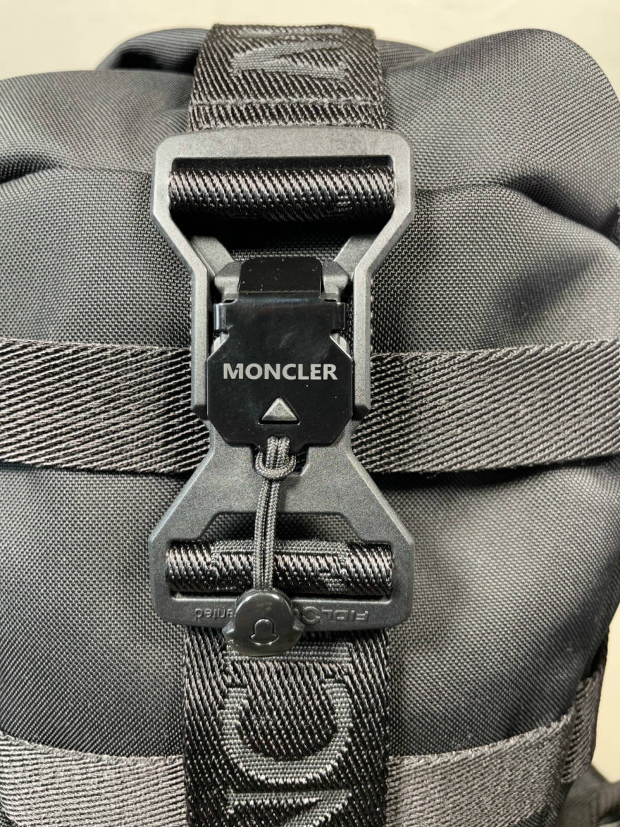 本物 モンクレール MONCLER バックパック ARGENS MONO ボディ ボディー ベルト バッグ 黒 ブラック ロゴ ショルダー ...