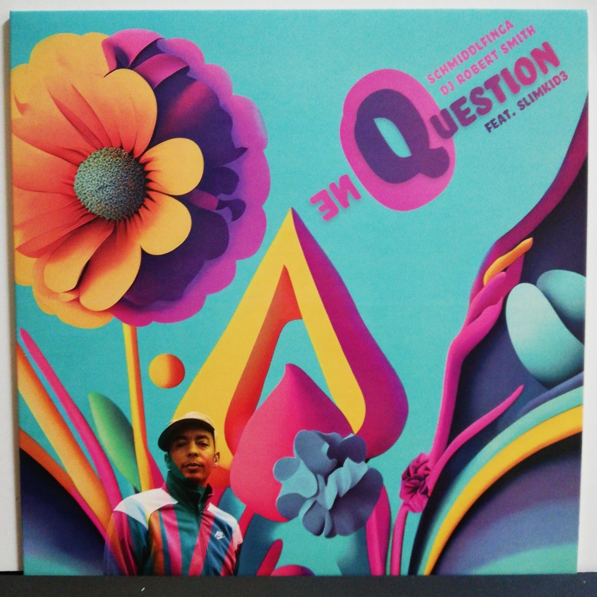 7 DJ Robert Smith feat SLIMKID3 / One Question Jim Sharp Remix 7インチ レコード Pharcyde RAP 45 HIPHOP ...