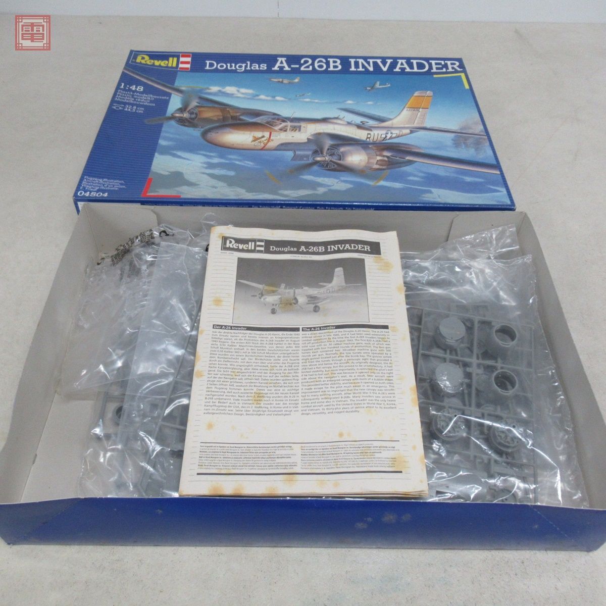 未組立 レベル 1/48 ダグラス A-26B インベーダー No.04504 Revell Douglas INVADER 40(アメリカ ...