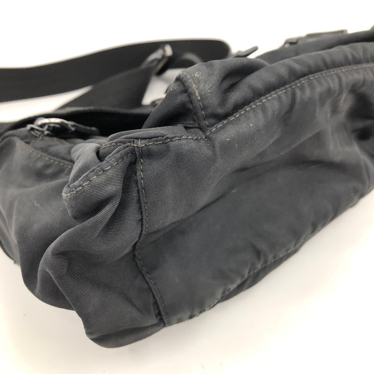 PRADA プラダ ショルダーバッグ ナイロン 165 CEAC3045(ショルダーバッグ)｜売買されたオークション情報、yahooの商品情報 ...