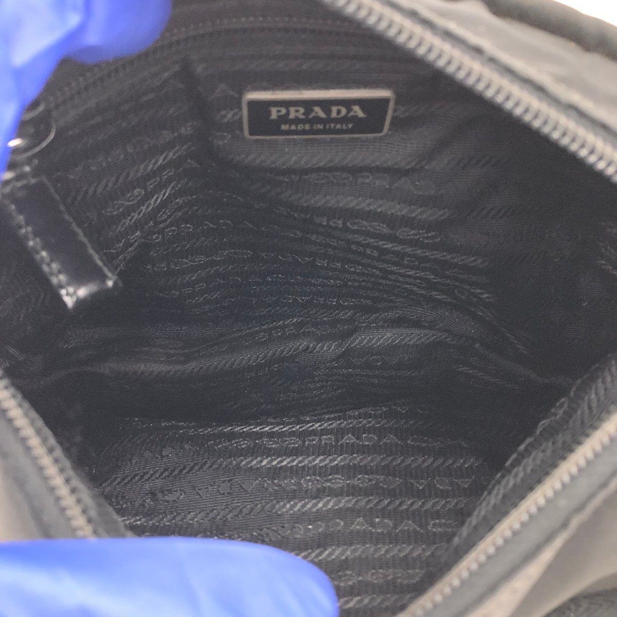 PRADA プラダ ショルダーバッグ ナイロン 165 CEAC3045(ショルダーバッグ)｜売買されたオークション情報、yahooの商品情報 ...