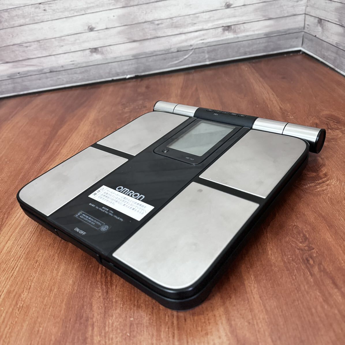 OMRON 体重体組成計 HBF-702T カラダスキャン ヘルスメーター 体重計 オムロン 体組織計 電池式 1円スタート 1円 現状品 ...