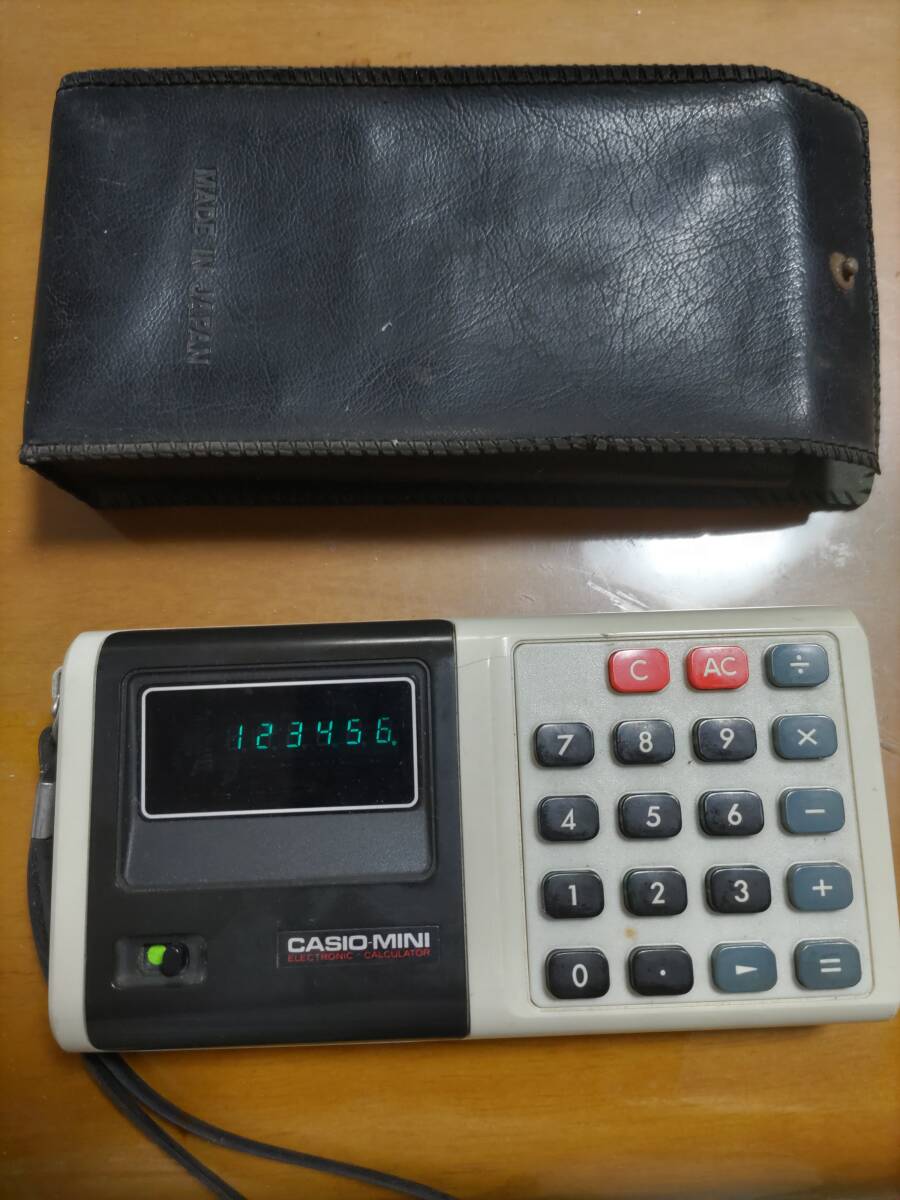 CASIO MINI カシオミニ CM-604 電子計算機 電卓 昭和レトロ(カシオ)｜売買されたオークション情報、yahooの商品情報をアーカイブ公開 - オークファン（aucfan.com）