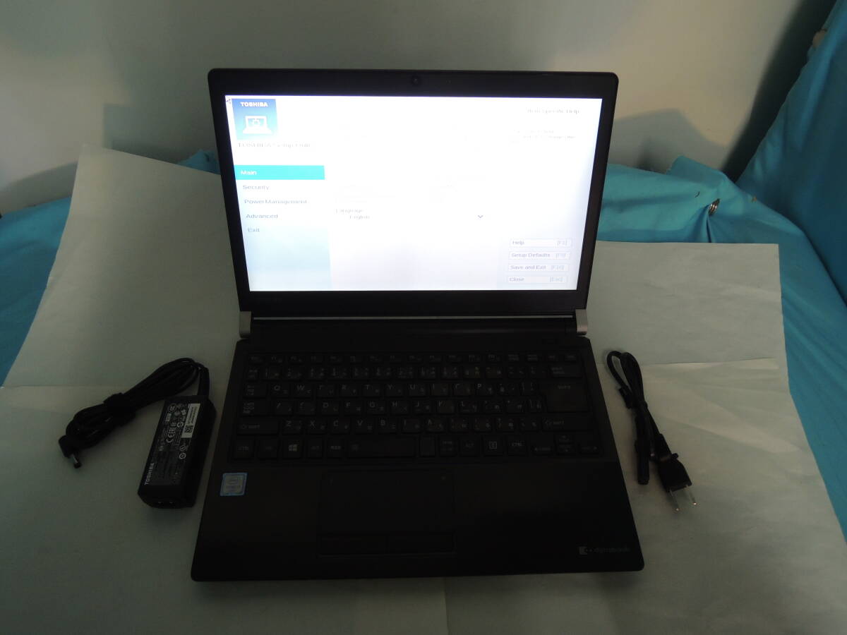TOSHIBA dynabook R73/U Model:PORTEGE R30-C Series 型番:PR73UFAA447AD81 ...