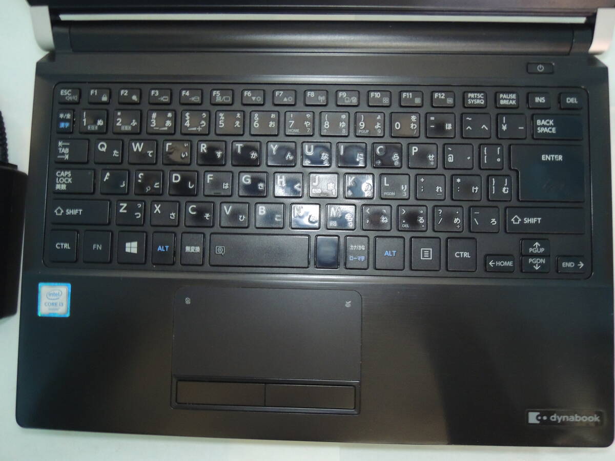 TOSHIBA dynabook R73/U Model:PORTEGE R30-C Series 型番:PR73UFAA447AD81 ...
