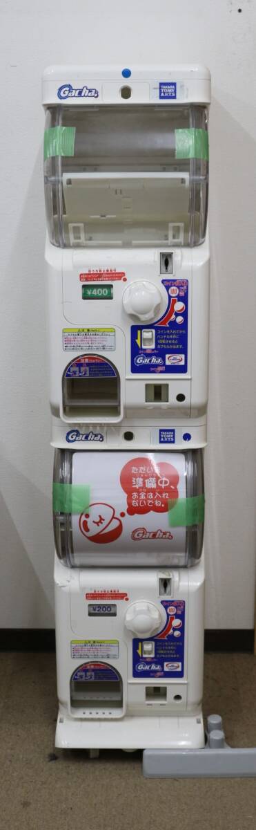 33-0 ② 現状品 タカラトミーアーツ ガチャツーイージー Gacha.2Ez 2段 鍵ナシ キャスター有 ガチャ筐体 220(筐体、コントロールパネル)｜売買されたオークション情報 ...