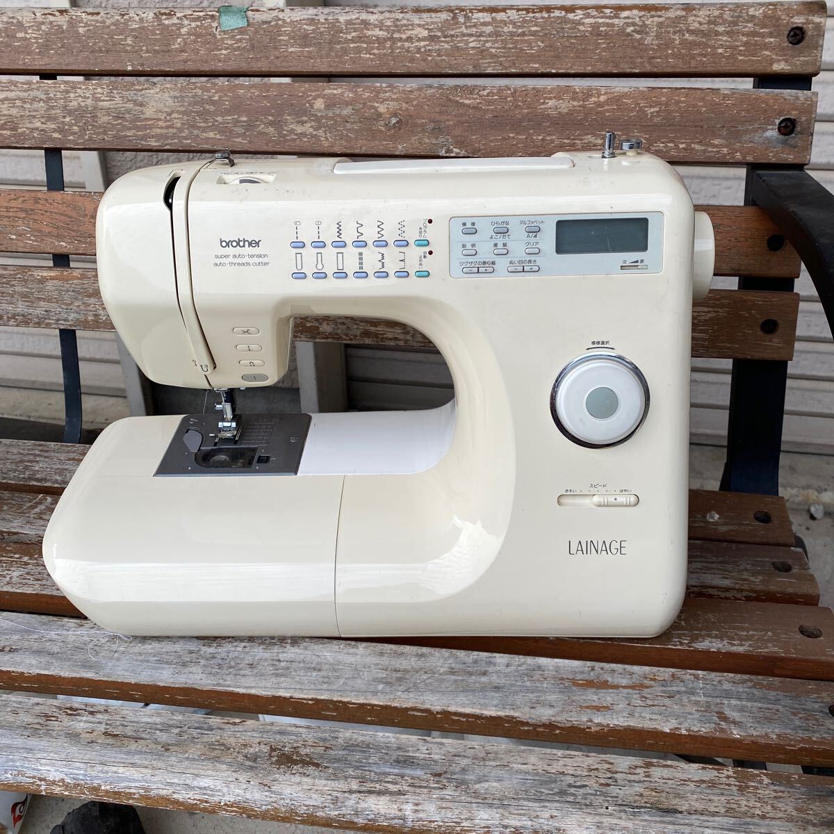 ブラザー コンピュータミシン LAINAGE ZZ3-B833(ブラザー)｜売買されたオークション情報、yahooの商品情報をアーカイブ公開 ...
