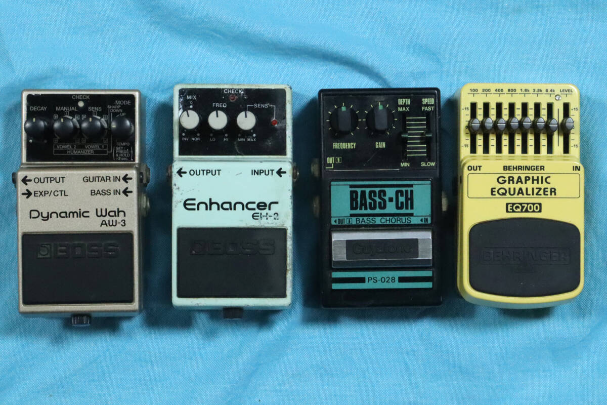 BOSS AW-3 Dynamic Wah EH-2 Enhancer Guyatone PS-028 BASS-CH BASS CHORUS BEHRINGER EQ700 GRAPHIC ...