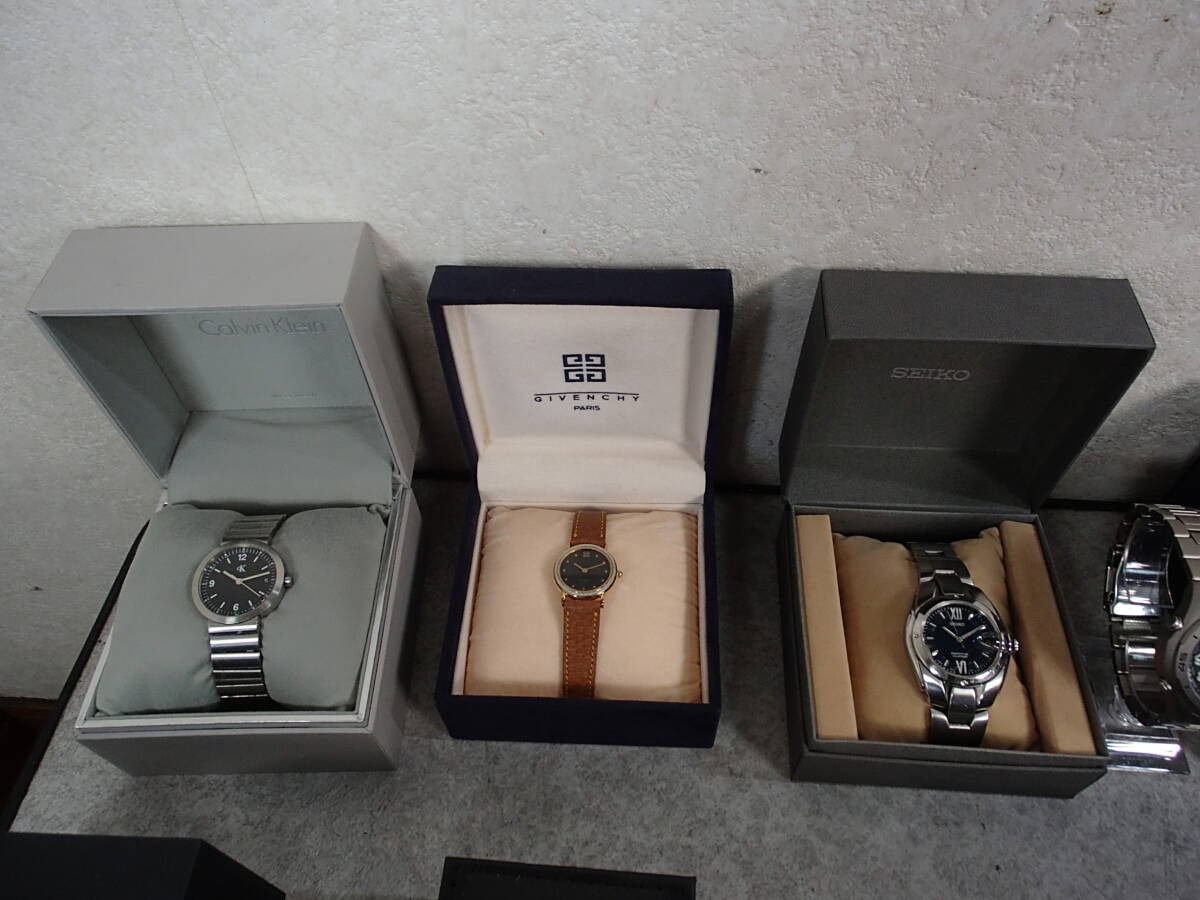 腕時計 大量 250点 14kg セット まとめ SEIKO/CITIZEN/CASIO/COACH/Calvin Klein/MARC JACOBS/GIVENCHY/CHRISTIAN ...