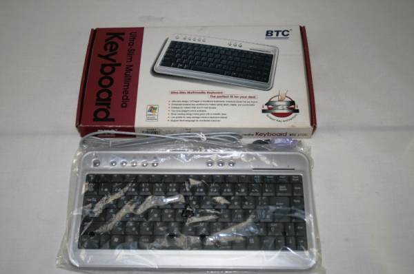 薄型キーボード BTC社の6100C 263(USBキーボード)｜売買されたオークション情報、yahooの商品情報をアーカイブ公開 ...