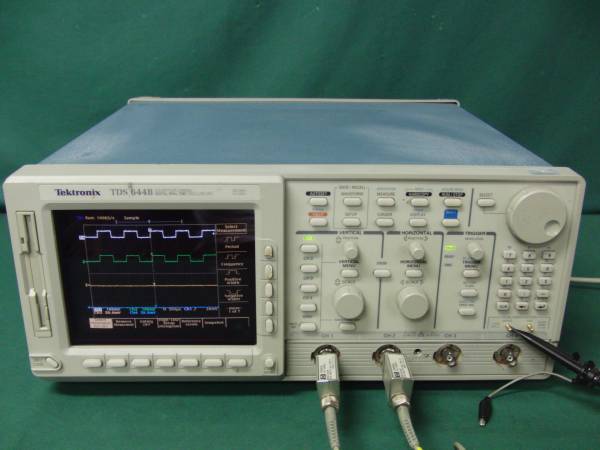 TEKTRONIX TDS644B 500MHz オシロスコープ テクトロニクス(アマチュア無線)｜売買されたオークション情報、yahooの ...