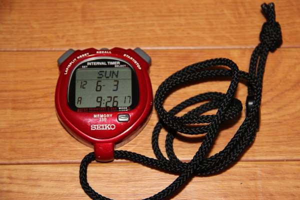 Seiko セイコー インターバルタイマー S057-4000 レッド(その他)｜売買されたオークション情報、yahooの商品情報をアーカイブ ...