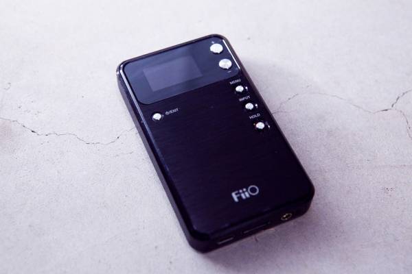 Fiio E17 USB DAC ポータブルヘッドフォンアンプ + E9(ヘッドフォンアンプ)｜売買されたオークション情報、yahooの商品情報をアーカイブ公開 - オークファン（aucfan ...