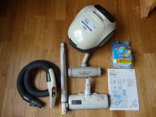 東芝 ハイパワー 紙パック式掃除機 新 強と清VC-N9V 品(東芝)｜売買されたオークション情報、yahooの商品情報をアーカイブ公開 ...