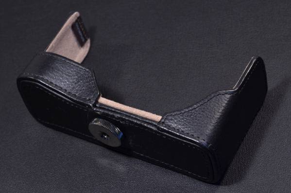 OLYMPUS E-PL1/E-PL1s/E-PL2用 本革ボディージャケット CS-17B(オリンパス)｜売買されたオークション情報 ...