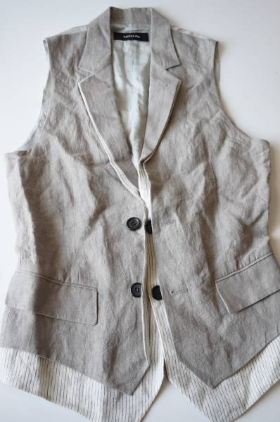 シェラックSHELLAC ほぼ リネンベスト 48 5351ロエンROEN(ジャケット、上着)｜売買されたオークション情報、yahooの商品情報をアーカイブ公開 - オークファン（aucfan ...