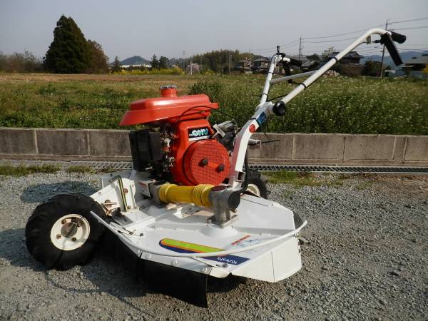 使用頻度少ない GC700 クボタ自走式草刈機 畦刈(本体)｜売買されたオークション情報、yahooの商品情報をアーカイブ公開 ...