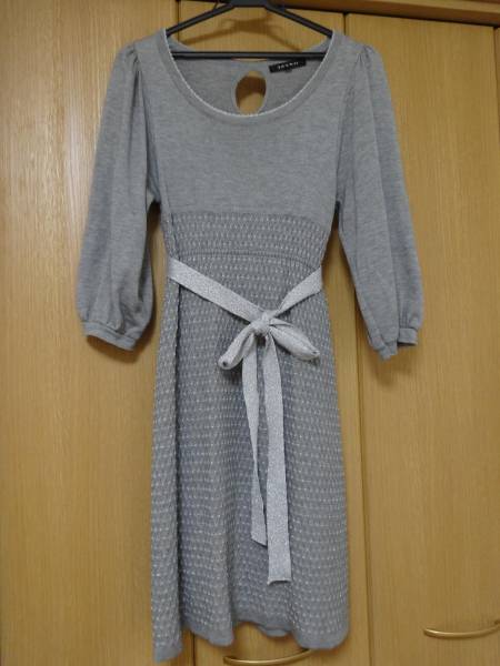 JAYRO ニットワンピ(Mサイズ)｜売買されたオークション情報、yahooの商品情報をアーカイブ公開 - オークファン（aucfan.com）