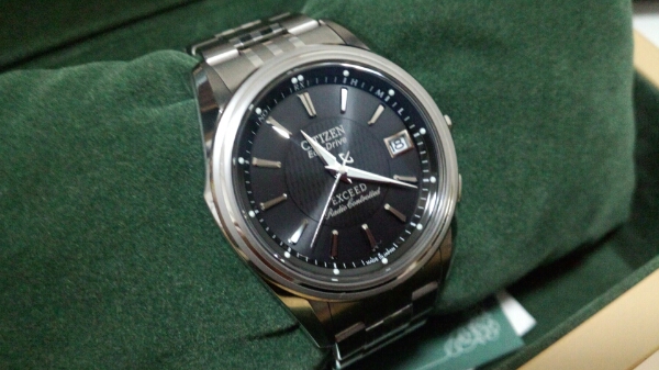 定価￥194400 エクシード EBG74-2644 エコ ドライブ電波時計(エクシード)｜売買されたオークション情報、yahooの商品情報を ...